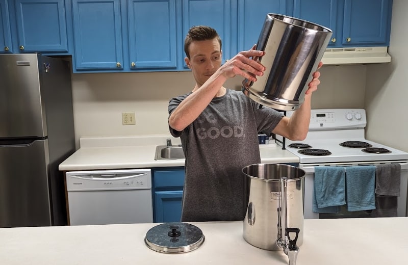 5 Best Berkey Water Filter Alternatives (November 2023)