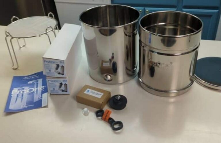 9 Best Emergency Water Filters for Survival of 2024